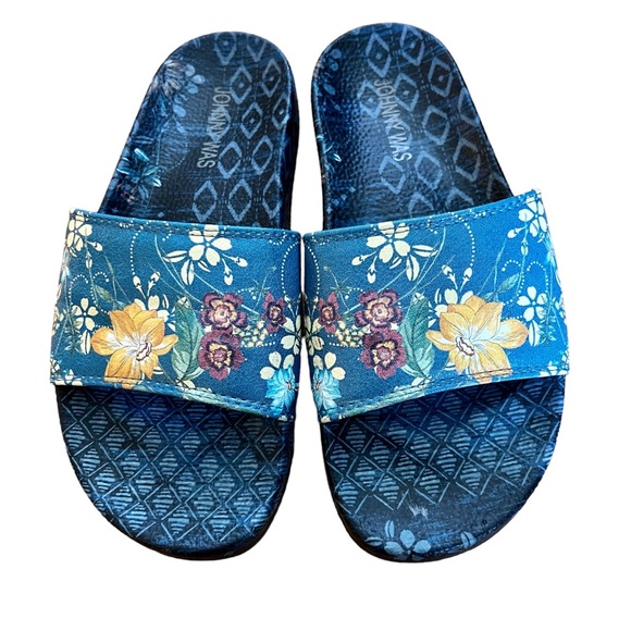 Johnny Was | Shoes | Johnny Was Ciaga Pool Slides 6 | Poshmark
